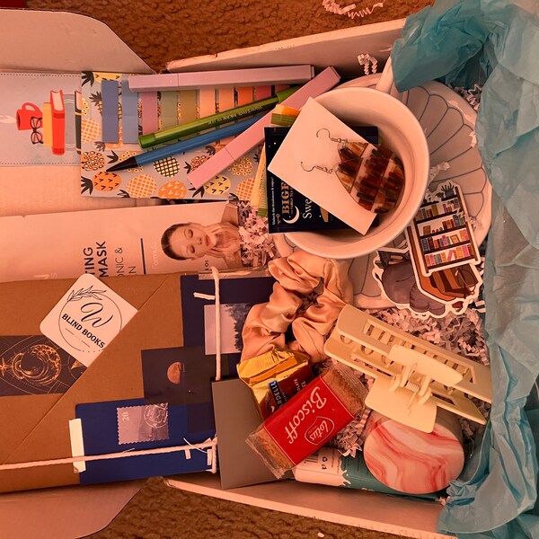 Book Box Blind Date | Teacup Book Box | Book Lover Box | Mystery Book ...