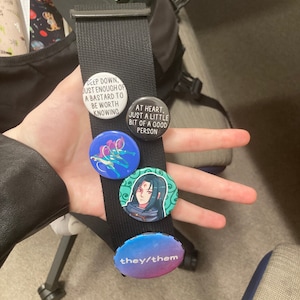 Carol Danvers / Captain Marvel Insignia Pinback Button - Etsy