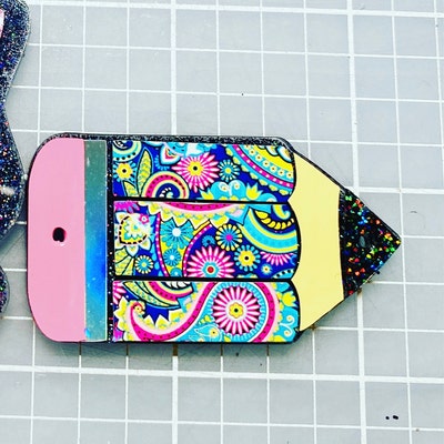 Keychain/badge Reel SVG Pencil Cut File - Etsy