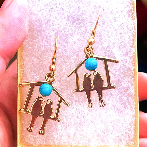 Pahlavi Coin Necklace Adorned With Four Old Fashion Yek Geroonie Coin ...