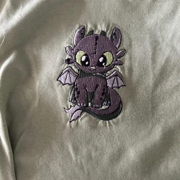 Embroidery Designs Dragon, Machine Embroidery Designs Dragons Toothless ...