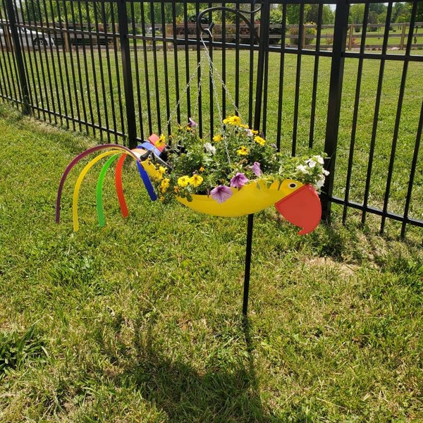 Sunny Parrot Hanging Planter: Colorful Bird Garden Decor - Etsy