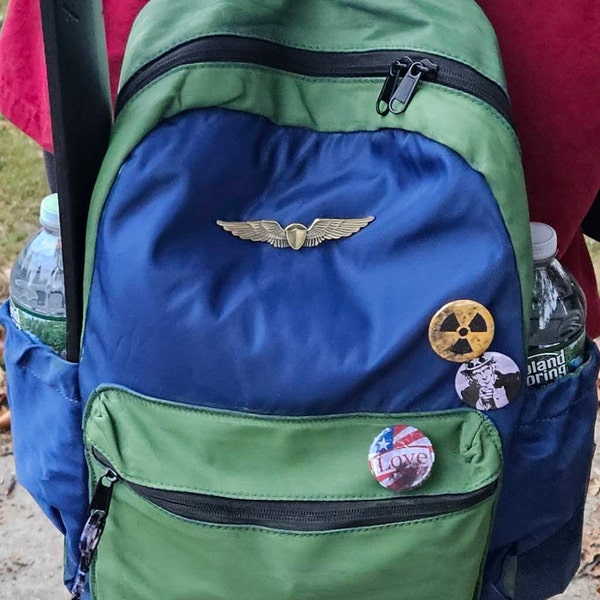 The Last of Us Ellie Backpack Cosplay Pin Button Badge - Etsy