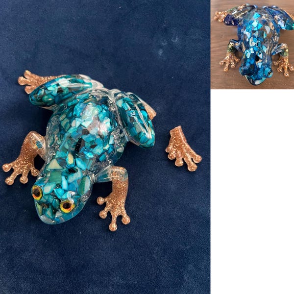 Blue Ocean Resin Frog/ Glass / Amphibian/ Frog / Gemstone / Custom ...