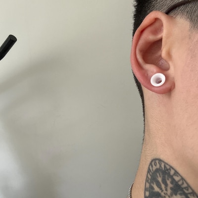 Light Skin Tone Silicone Double Flare Tunnel Silicone Ear Gauges for ...