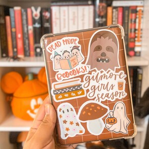 Retro Bookish Sticker Pack Kindle Sticker Vinyl Stickers - Etsy