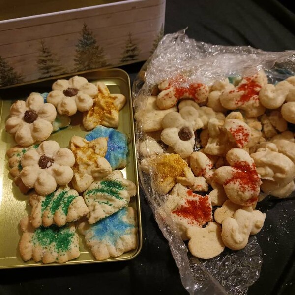 Whoopie Pie 2 Flavor Dozen, Snack Cakes, Whoopie Pies, Holiday Gifts ...