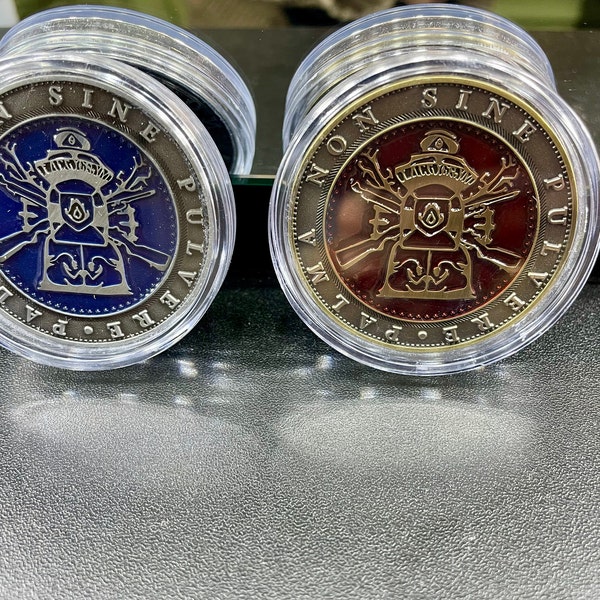 Resident Evil 4 Remake: Silver Gold Tokens - Etsy