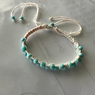 Blue Bead Bracelet Tutorial How to Do It Yourself Bracelet Jewelry ...