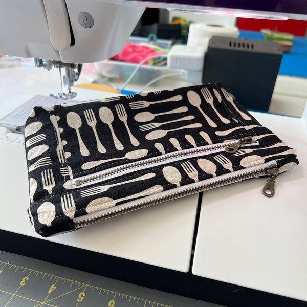 Devon Zipper Pouch Sewing Pattern With Video: Two Sizes (PDF Pattern ...