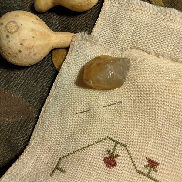 Primitive Cross Stitch Pattern Patriotic Fan Pin Keep by Notforgotten ...