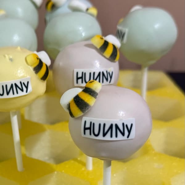 Hunny Edible Images, Pooh Edible Toppers - Etsy