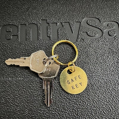 Minimalist Name Tag Personalized Keychain Hand-stamped Metal Tags Label ...