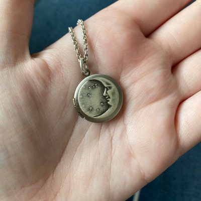 Small Moon Star Locket Celestial Locket ANTIQUE SILVER Lunar Moon ...