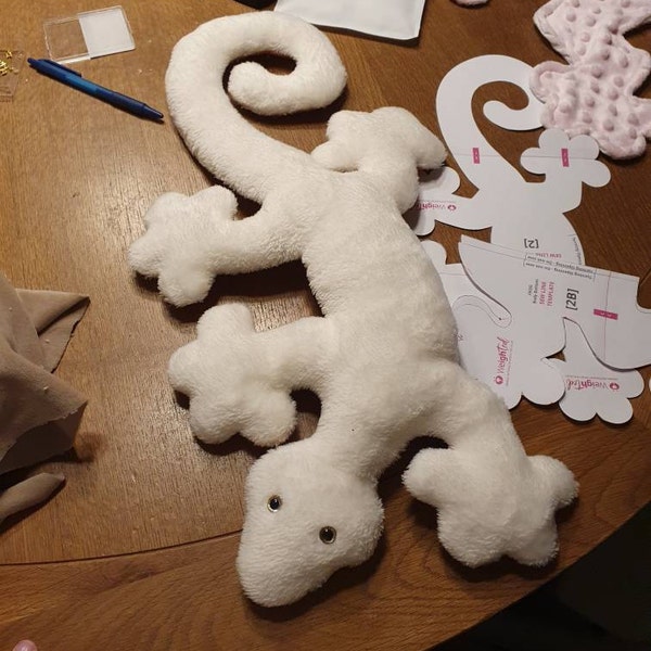 PDF SEWING PATTERN - 1kg Weigh-ted Lizard - Oliver - Sew Your Own ...