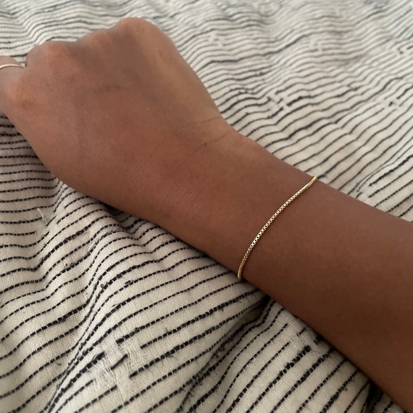 Thin Gold Bracelet, 14kt Gold Filled, Box Chain Bracelet - Etsy