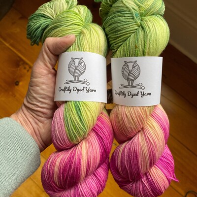 Azalea Hand Dyed Yarn / Handdyed Yarn, Sock Yarn, Wool Yarn Pink to ...