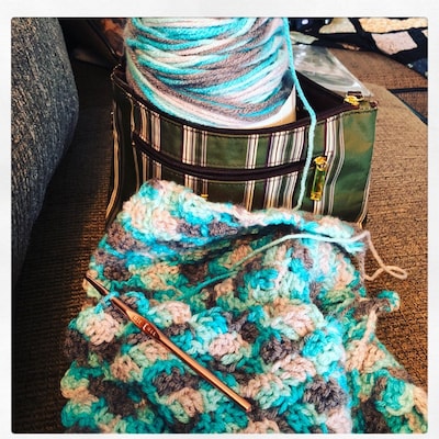Manta Square Shawl Knitting Pattern, Large Shawl, Worsted Weight, Open ...