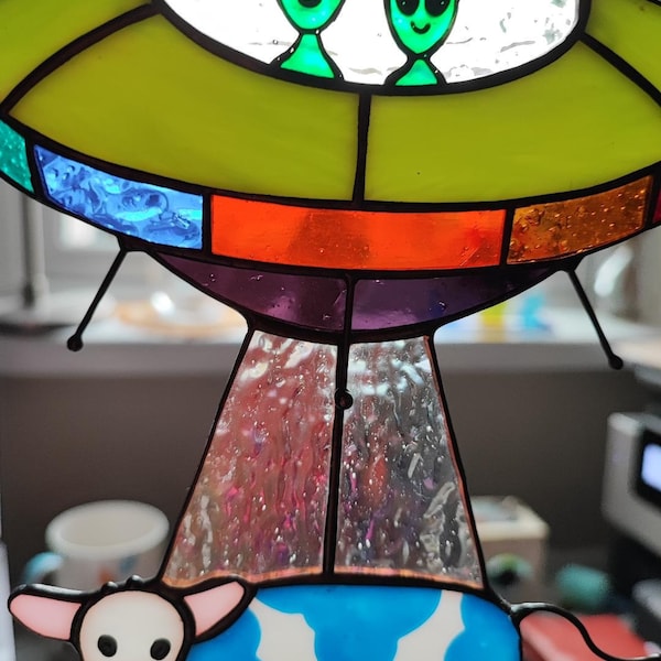 Stained Glass UFO Suncatcher Alien Abduction Cow Window Hanging Tiffany ...