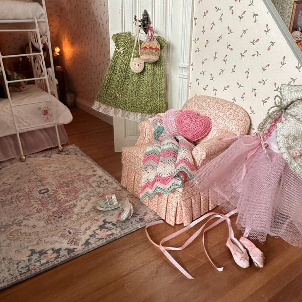 PDF Pattern - Dollhouse Pillow With Flowers - Digital File Pattern ...