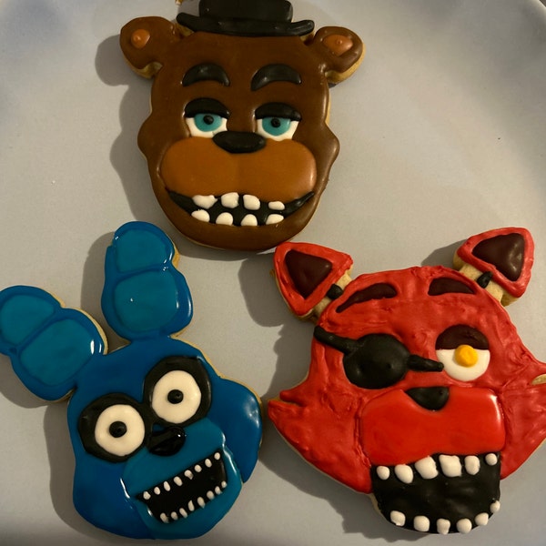 Five Nights at Freddy's Cookie Cutters Party Pack. Throw a Five Nights ...