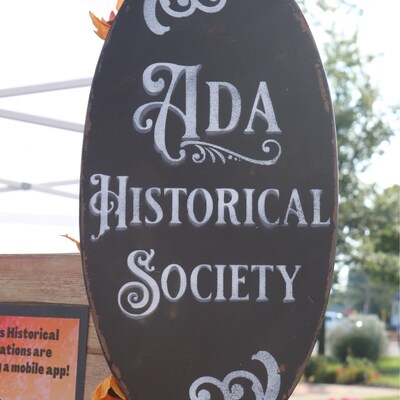 Vintage Sign Chippy GUEST COTTAGE as Seen in Romantic Country Magazine ...