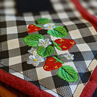 Strawberries Machine Embroidery Design, Strawberry Flower Embroidery ...