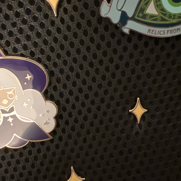 Sparkle Pin Set | Cute Sparkly Stars Brooch Set of 3 | Shiny Emoji Pin ...