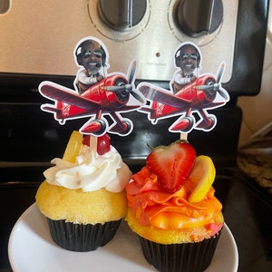 Funny Graduation Cupcake Toppers. / Graduate Party Gift/ Graduation ...