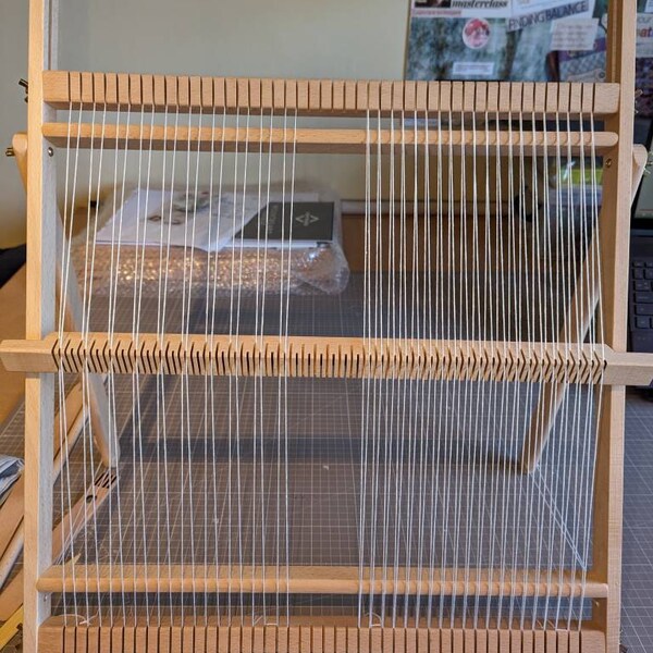 Round Weaving Beginners Kit - Woven Wall Hanging Tutorial - Fibre Arts ...