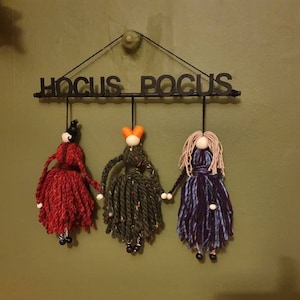 The Addams Family Wall Hanging - Etsy