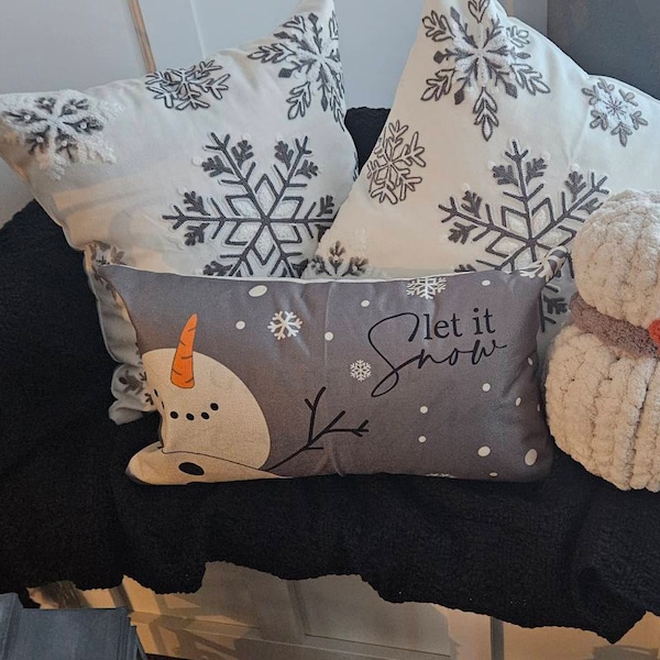 Knit Snowman Pillow, Snowman Pillow, Snowman Decor, Snowman Gift ...