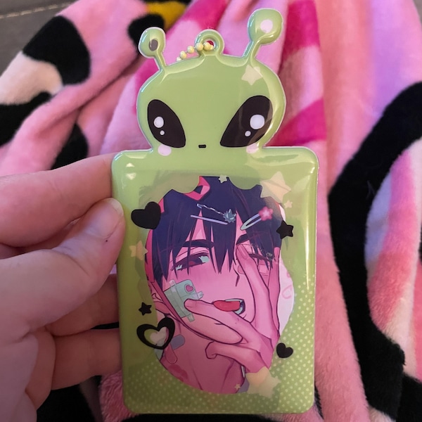 Alien Pvc Photocard Holder - Etsy