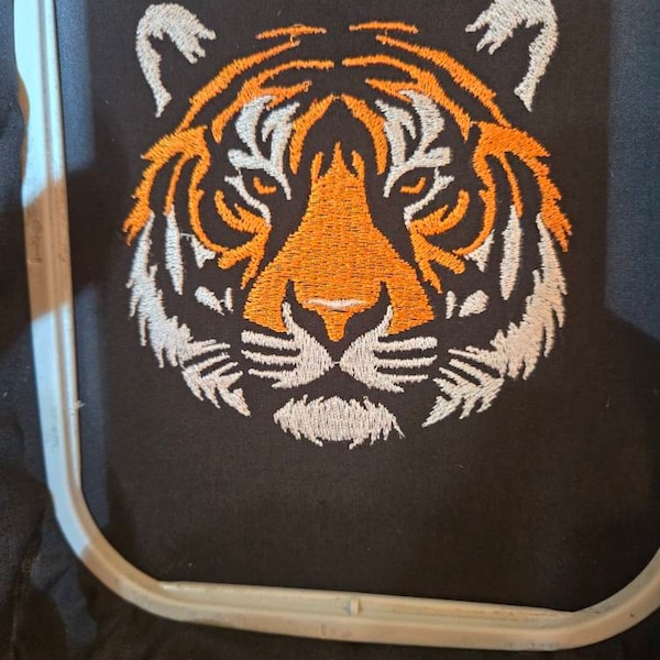 Roaring Tiger Machine Embroidery Design, Wild Animal Portrait, Safari ...