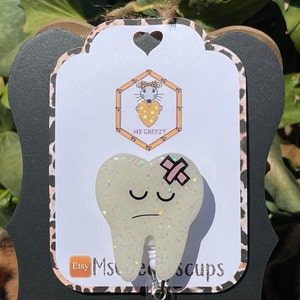 Keychain/badge Reel SVG Pencil Cut File - Etsy