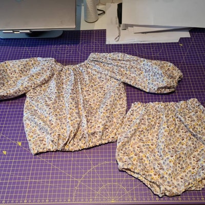 Ruffle Bloomer Sewing Pattern / Easy Baby Shorties PDF Pattern / Sewing ...