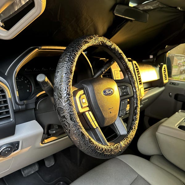 Retro Fashion Beige Brown Steering Wheel Cover,custom Text Four Seasons ...