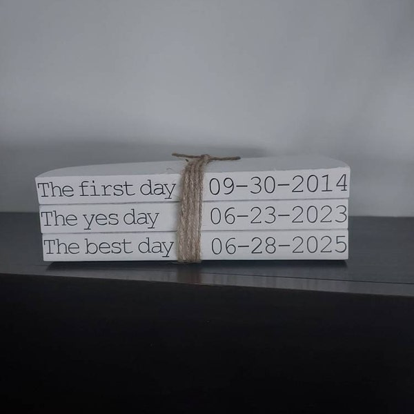 Custom Book Stack Centerpiece||wedding & Home Decor||made With Real Books||literary Wedding ...