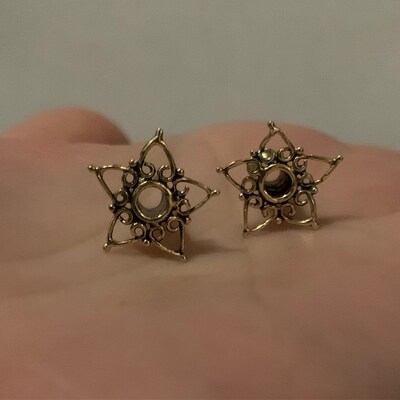 6g Ear Tunnels Ear Gauges Plugs and Tunnels Ear Plugs - Etsy