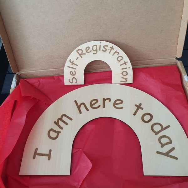 Reversible Self Registration Board, Titles and Name Discs. Whiteboard ...