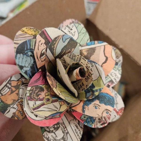 Comic Book Roses - Etsy