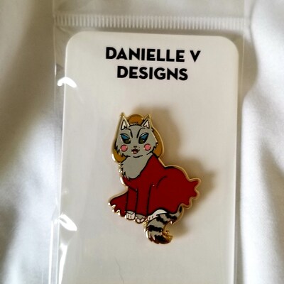 Divine Cat Enamel Pin John Waters Pin Pink Flamingos Pin - Etsy