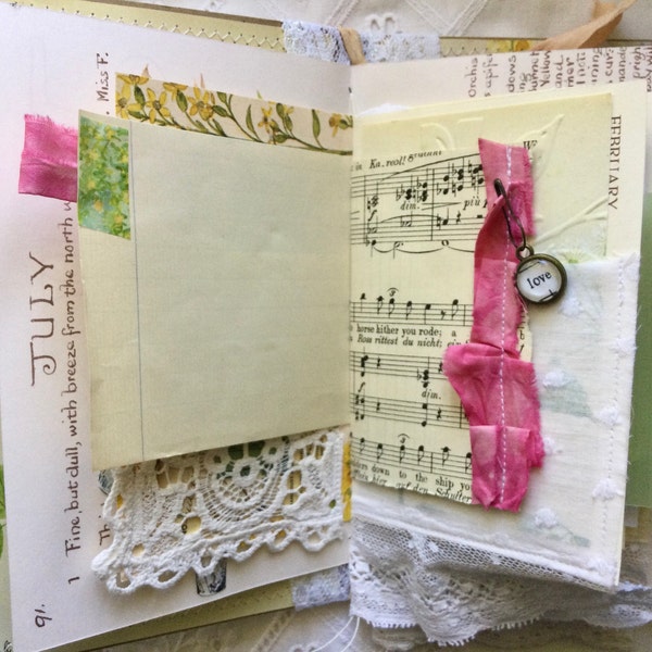 Christmas Junk Journal Inserts Collage Tags Bookmark Santa Christmas ...