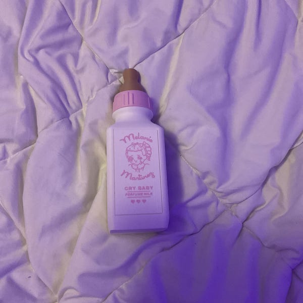 Milk Bottle for Cry Babies | Nymph Portals Milk Bottle | Baby Milk ...