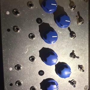 4 Oscillator Patchable Crackle Box // Noise Synth With Patch - Etsy