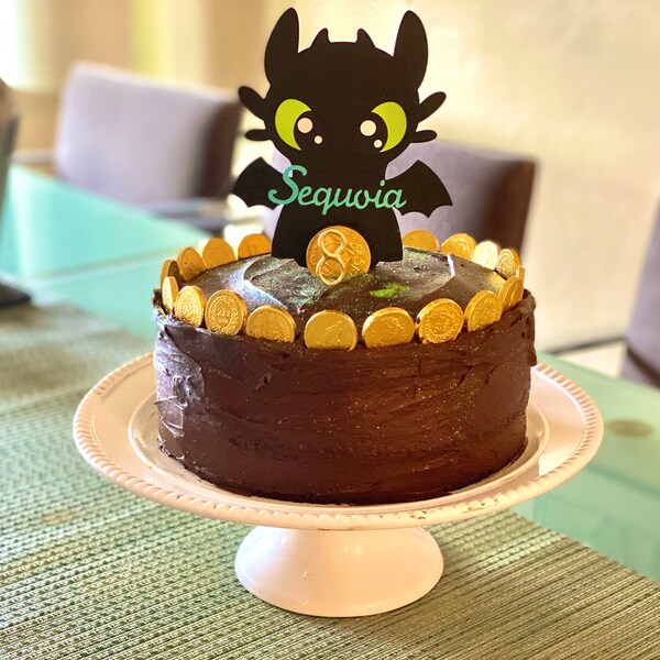 Toothless How to Train Your Dragon Night Fury Customizable Cake Topper ...