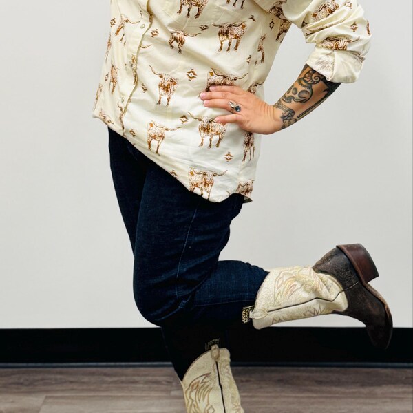 Our “taos” Cowhide Ranch Slide With Buckstitch Cowgirl Cowboy Rodeo ...