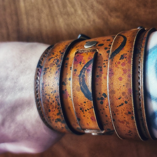 Leather Cuff Bracelet : Destroyed Brown Finish Burnished and Waxed ...