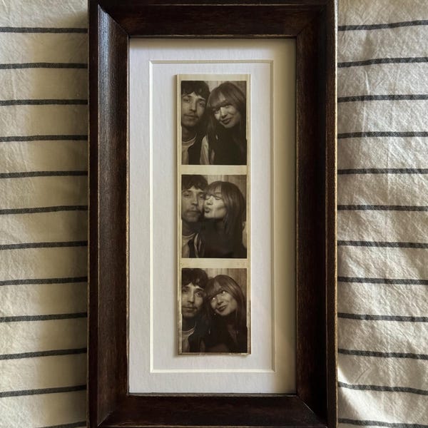 Picture Frame for 2x6" or 2x8" PHOTO BOOTH STRIP in Foxy Cove Style and ...