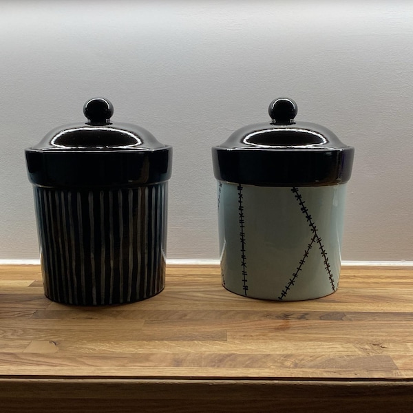 Gothic Skull Set, Goth Skulls Teaset, Matte Black Sets, Macabre Teapot ...